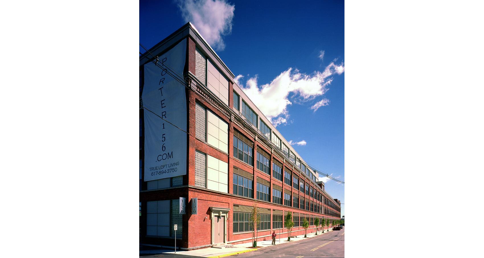 Porter 156 Lofts | Bargmann Hendrie + Archetype, Inc.