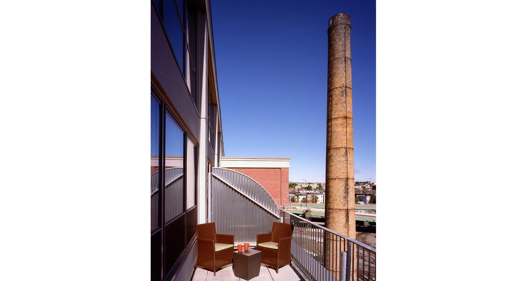 Porter 156 Lofts | Bargmann Hendrie + Archetype, Inc.